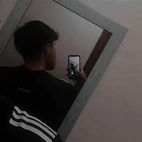 Tomi 𒉭 Tom1428a • Threads Say More