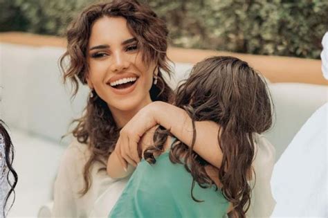 فساتين طقم الأم وبنتها للعيد من وحي الفاشينيستا مجلة الجميلة