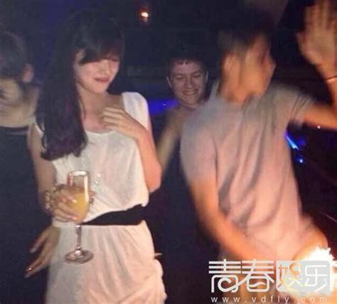 奶茶劉強東遊日本 章澤天不雅照曝光背後真相驚人 每日頭條
