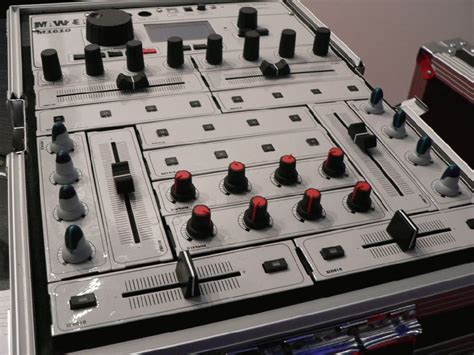 Controller Breakthrough The Mawzer Modular MIDI Controller