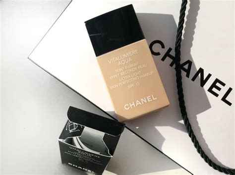 Тональный крем Chanel Vitalumiere Aqua Ultra Light Skin Perfecting ...