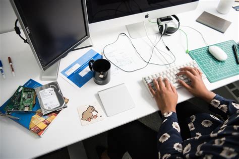 How To Declutter Electronics And Organize Them In 10 Easy Steps