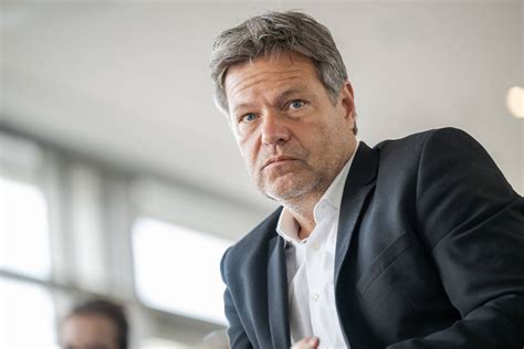 Habeck hält Aktionen der Letzten Generation für politisch falsch