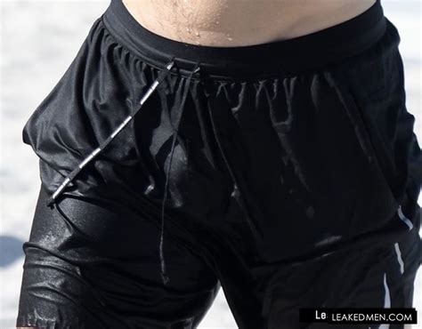 Shawn Mendes Nude Pictures Leaked His Visible Cock Bulge Leaked Men