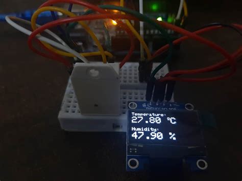 Interface DHT DHT With Arduino Display Readings On OLED