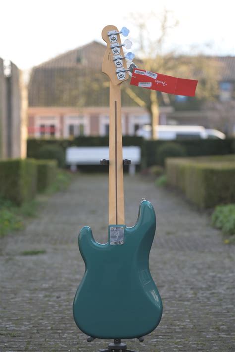 Fender Limited Edition Player Precision Bass Ocean Turquoise Zjons