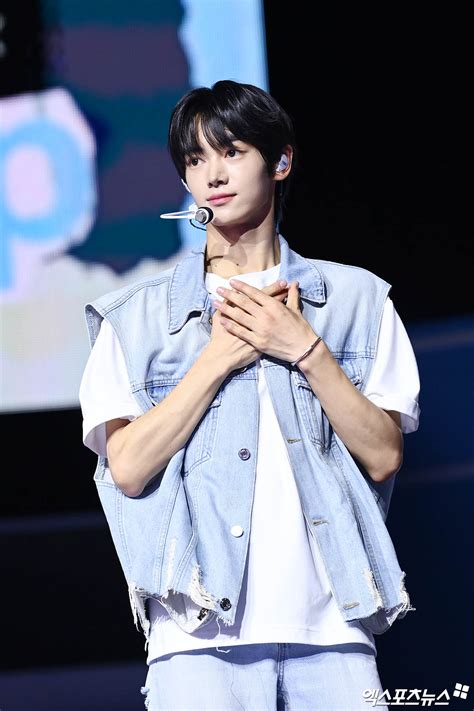 투어스 한진 청순 미모[엑s Hd포토] 나무뉴스