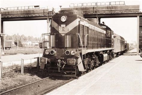 Cyfrowa Stacja Muzeum Zasoby Lokomotywa Spalinowa SM48 070 Na