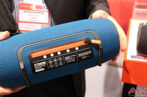 Hands On With The JBL Xtreme Bluetooth Speaker