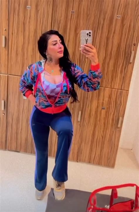 🤳 ️ نور المغربي Nour Elmaghraby