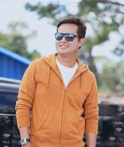အနဲ သစ္စာရှိပြီး ချစ်တက်တဲ့ယောက်ကျားတွေ