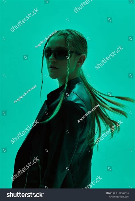 Sexy Girl Matrix库存照片2101185310 Shutterstock