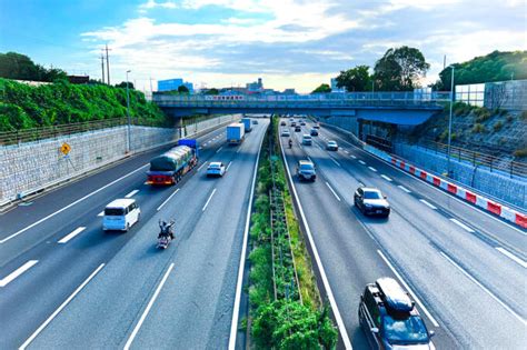ドラえもんが誕生しても無料化されないってマジか いっこうにタダにならない日本の高速道路 自動車情報ニュース WEB CARTOP