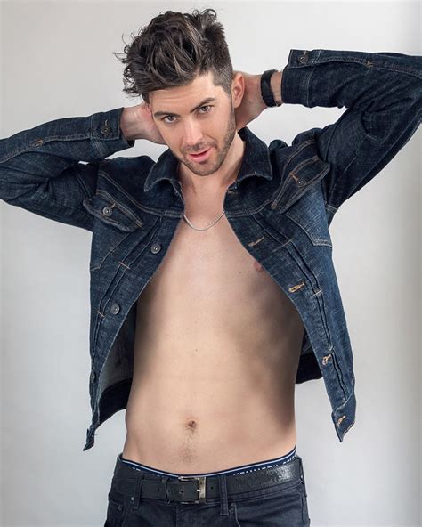 Jsanch92 Male Photographer Profile Baltimore Maryland Us 35