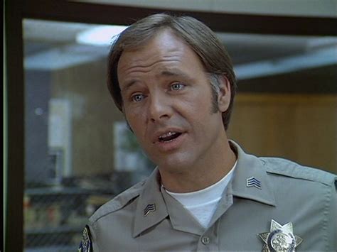 Robert Pine As Getraer CHiPs Image 18984143 Fanpop