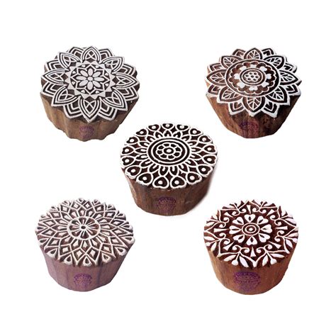 Block Printing On Fabric With Wooden Stamps Diy Guide