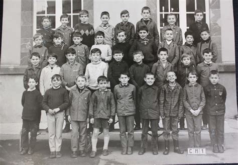 Photo De Classe Cm1 De 1968 Ecole De La Communaute Copains Davant