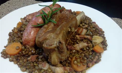 Recette Petit salé et saucisses de toulouse aux lentilles