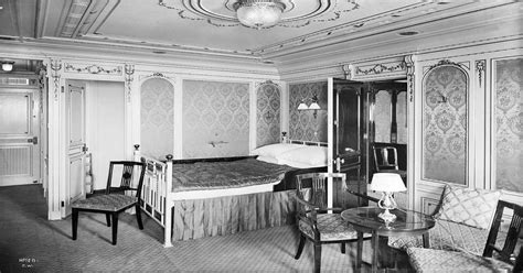 Picture Of A 1st Class Stateroom Aboard The Titanic Ship In 1912
