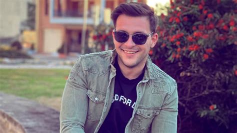 Stefanos Kemos Utopio Se Lefkada Alo Rs