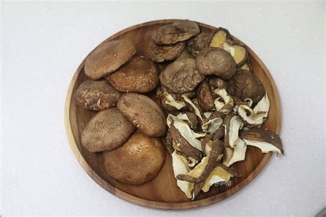 생표고버섯 건표고버섯 보관법 표고버섯 냉동 보관 방법 표고버섯손질 말리기 네이버 블로그