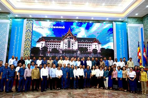 រដ្ឋមន្ត្រីក្រសួងព័ត៌មាន អញ្ជើញធ្វើបឋកថាលើប្រធានបទស្តីពី “ ទំនាក់ទំនងសាធារណៈ