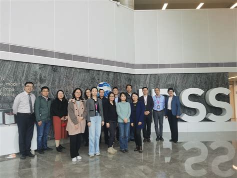Ibss Welcomes Delegation From Silc Business School Xi An Jiaotong