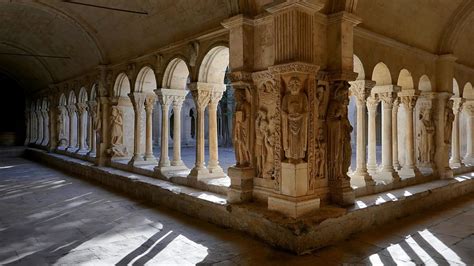 Arles Cosa Vedere Dove Mangiare E Cosa Fare La Sera