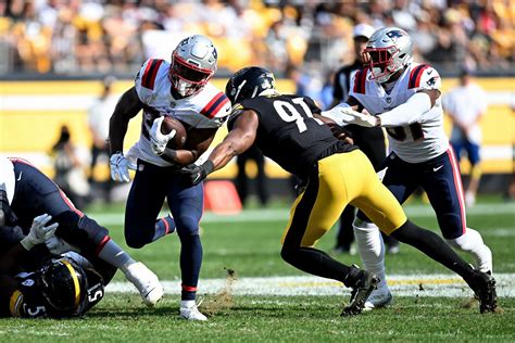 Patriots Vs Steelers Inactives Who Is Out For Week 14 Tnf