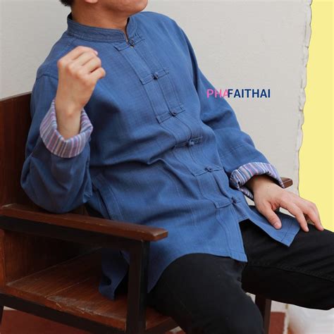 เสื้อผ้าฝ้ายผู้ชาย เนื้อดี คอจีนกระดุมจีน แขนยาว สีคราม Banfaichiangrai Thaipick