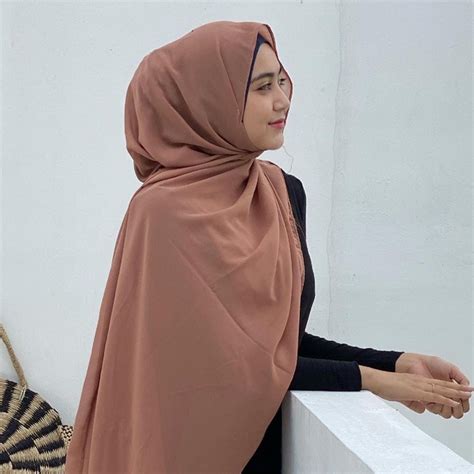7 Potret Cantiknya Sherel Thalib Istri Taqy Malik Yang Berhijrah Foto 1