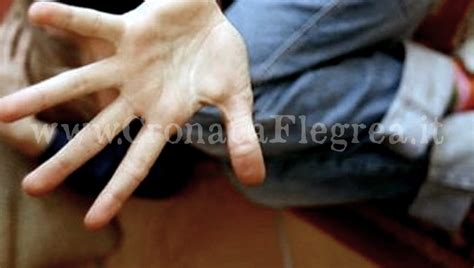 Atti Sessuali Con Un Enne Arrestato Pedofilo Cronaca Flegrea