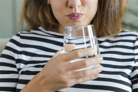 5 Reasons Why Warm Salt Water Rinses Are Good For Oral Health