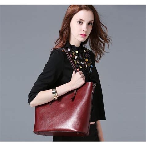 Jual JT Red Tas Selempang Fashion Wanita Cantik Elegan GrosirImpor Com