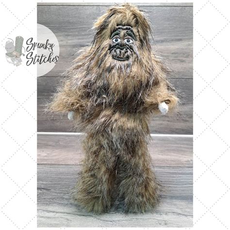 Big Foot Elf Costume
