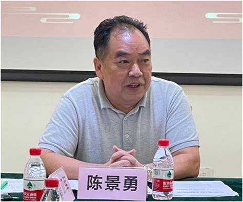 农工党广东外语外贸大学支部委员会换届选举大会我院张倩当选新一届支部委员会主委 英语教育学院