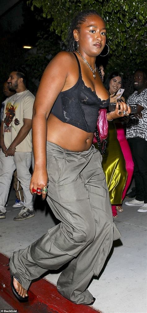 Exclusive Malia And Sasha Obama Enjoy Wild Night Out In Very Revealing