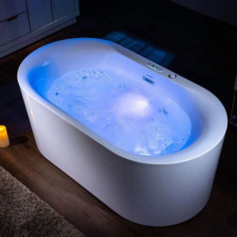 Woodbridge 72 In X 35375 In Acrylic Flatbottom Whirlpool And Air Heated Bathtub With Center