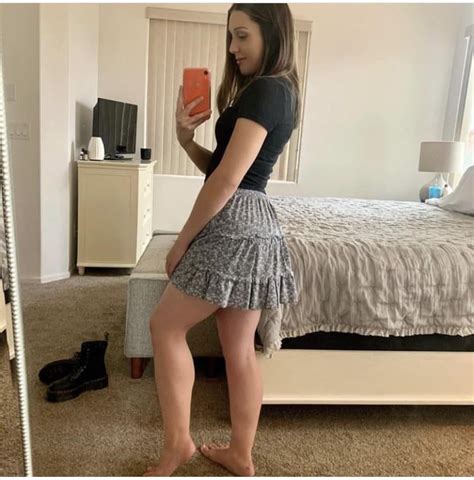 Peony Asmr And Amy Kay Asmr Rmoresexyasmrgirls
