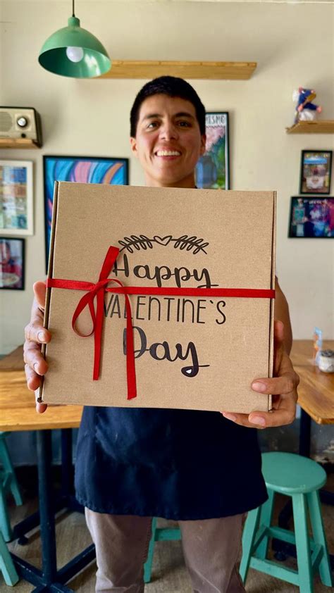 San Valentín Regalos Cuáles y donde comprar para este de febrero Flores Osos de