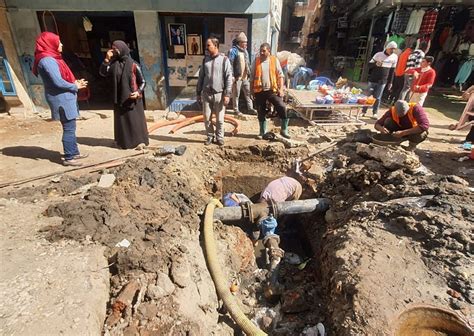 إزالة الإشغالات بدسوق وحملات على التكاتك وإحلال وتبديل مواسير خطوط