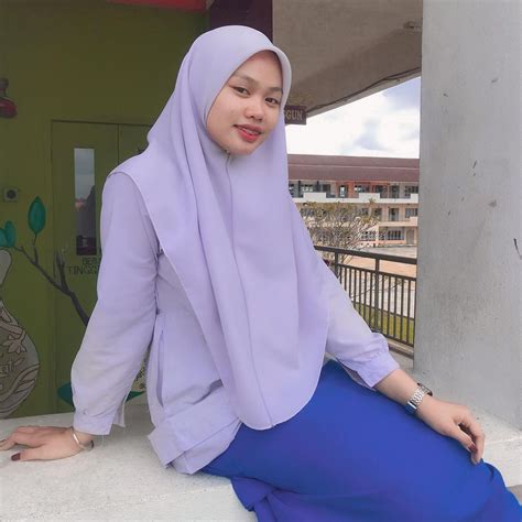 Koleksi Gambar Awek Sekolah #13