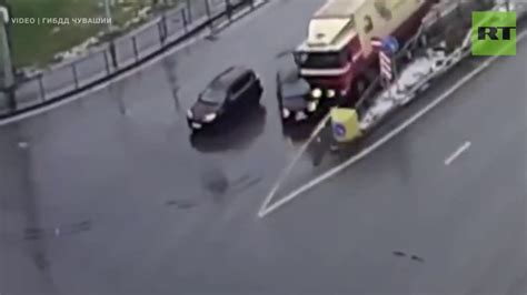 This Truck Brakes Failed See What Happen Next Video Yardhype