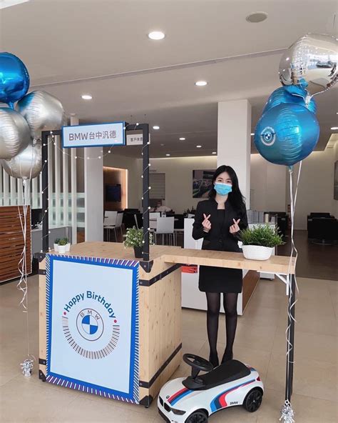 Bmw臺中汎德 林祐任ryan Bmw Taiwan 台中汎德 復興展示中心 慶祝一世紀又六歲 路過的車主們