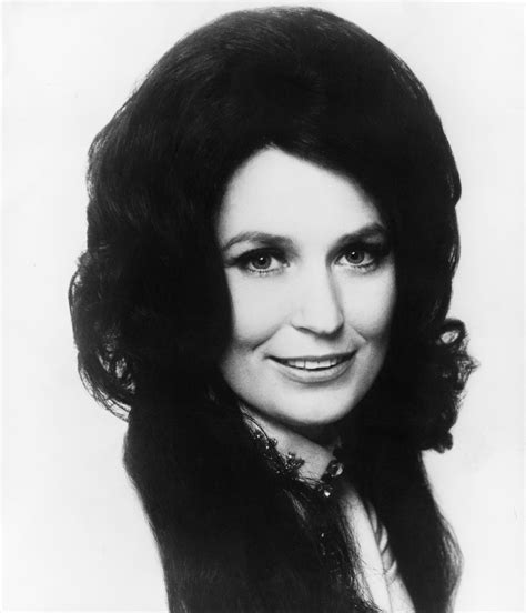 Rare Photos Of Loretta Lynn In Her Youth