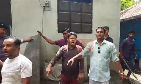 সোনাইমুড়ীর কাগজ আমেরিকায় শামীম ওসমানকে হেনস্তার Facebook