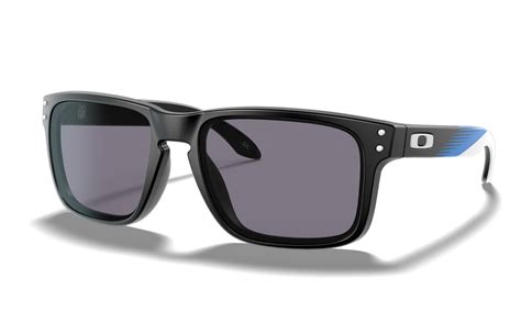 Custom Sunglasses For Men And Women Oakley® Official Us