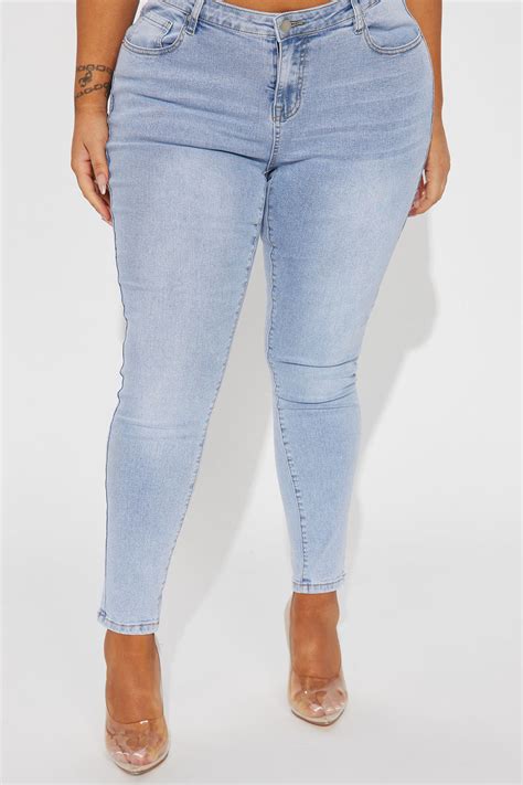 Malia Mid Rise Stretch Skinny Jeans Light Wash Fashion Nova