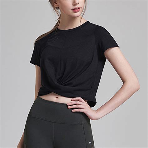 瑜伽服女春夏季上衣初学者短袖时尚性感宽松薄款健身运动套装女虎窝淘