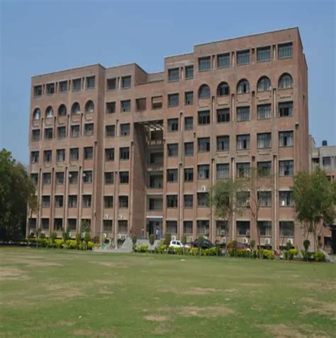 Maharaja Surajmal Institute Of Technology Collegedunias